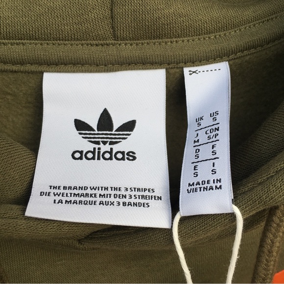 adidas Originals | Shirts | Nwt Adidas Originals Circle Logo Graphic ...